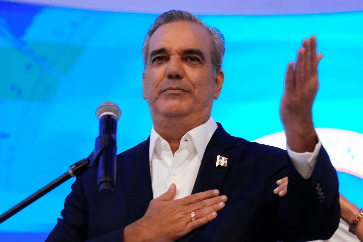 Luis Abinader, Reelegido Presidente de República Dominicana